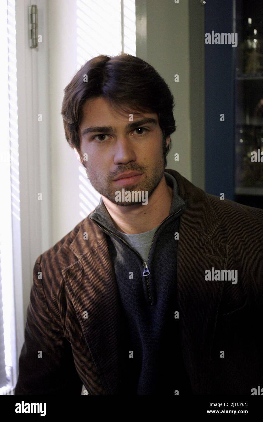 COREY SEVIER, DECOYS 2: ALIEN SEDUCTION, 2007 Stock Photo - Alamy