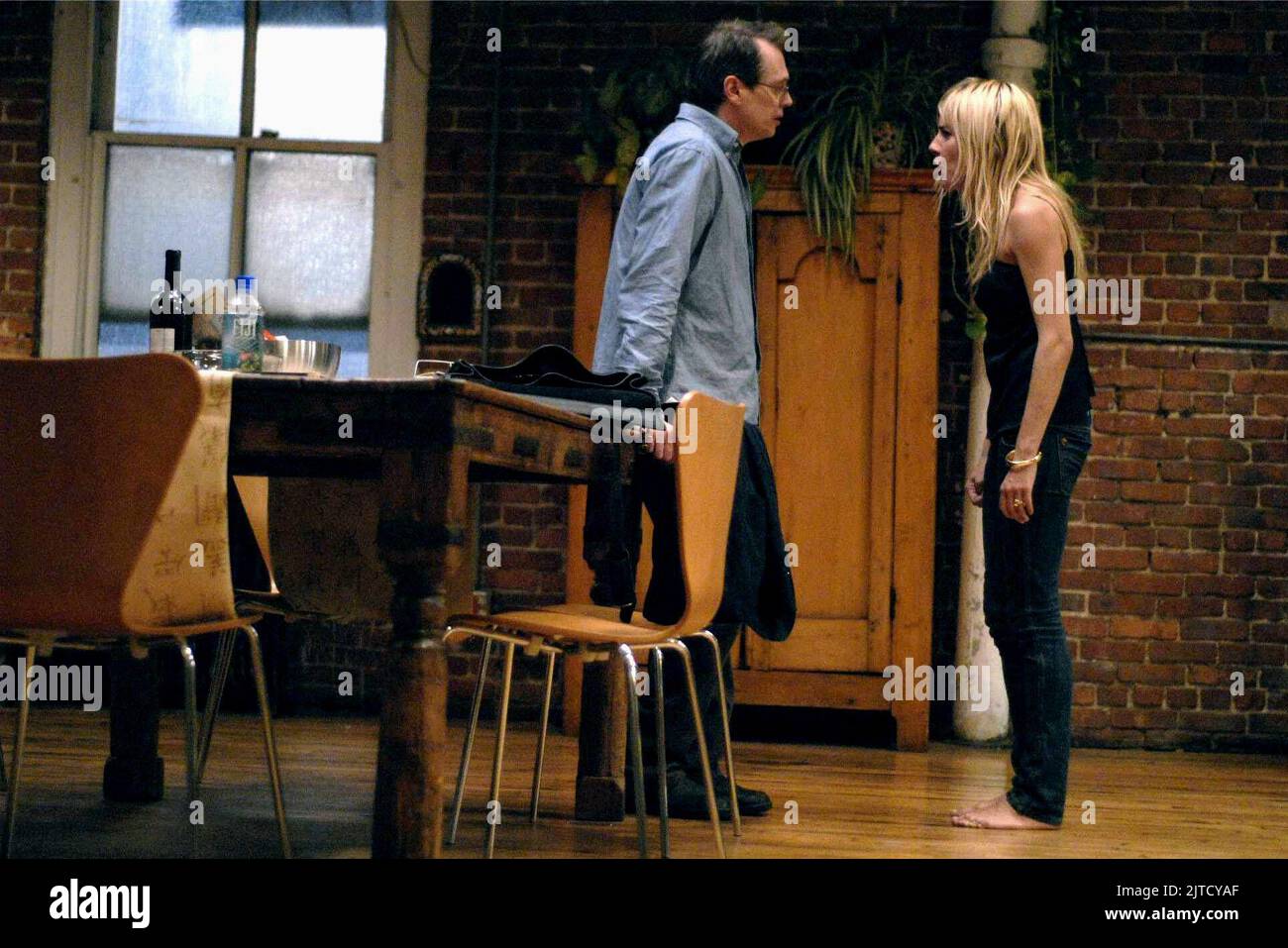 STEVE BUSCEMI, SIENNA MILLER, INTERVIEW, 2007 Stock Photo - Alamy
