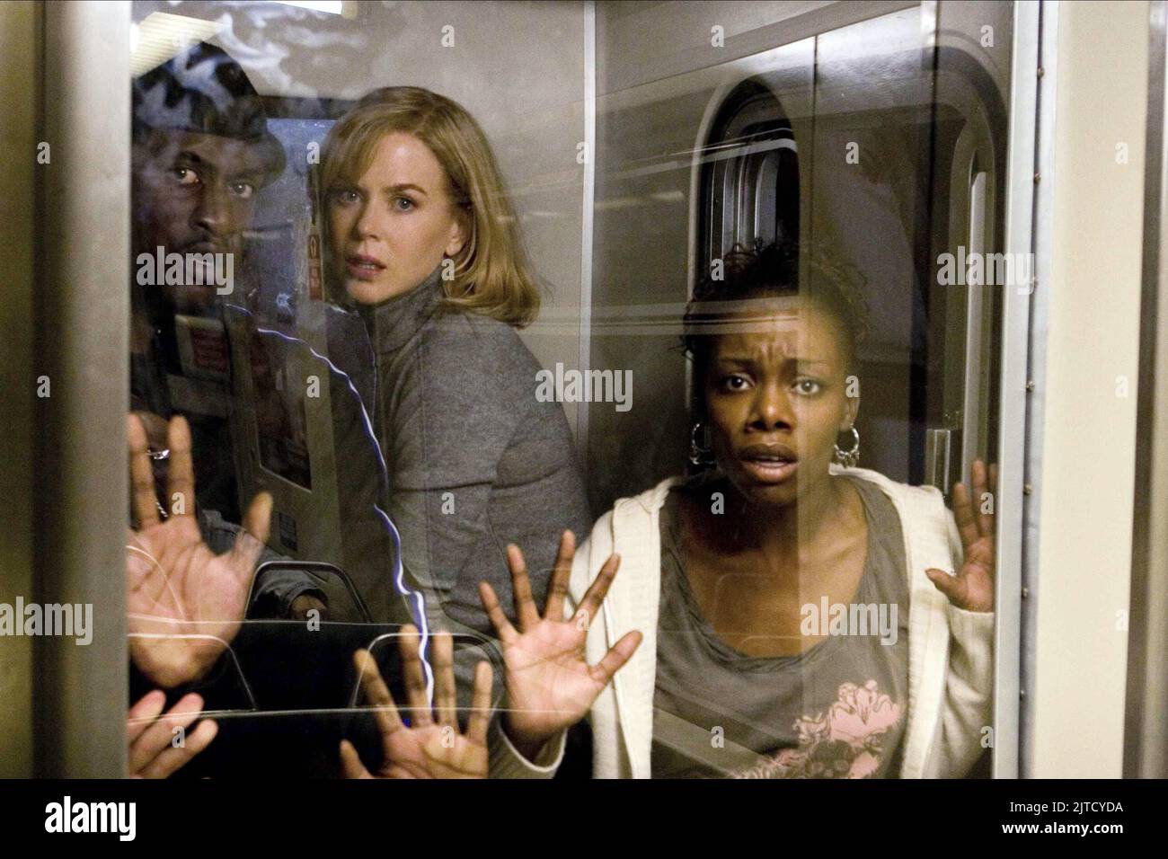 Nicole Kidman The Invasion 2007 Stock Photo Alamy