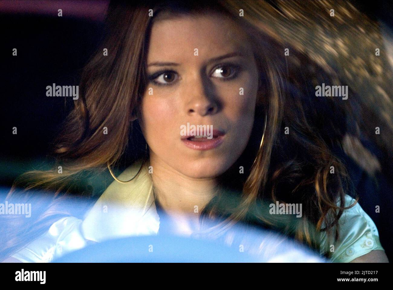 Kate mara shooter 2007 hi-res stock photography and images - Alamy