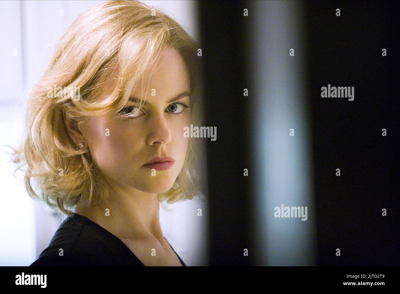 Nicole kidman invasion 2007 hi-res stock photography and images - Alamy