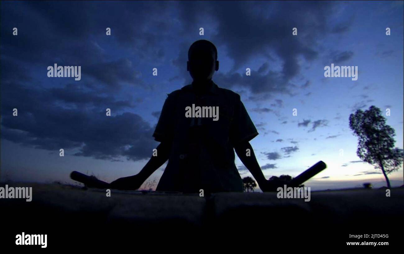 War dance hi-res stock photography and images - Alamy