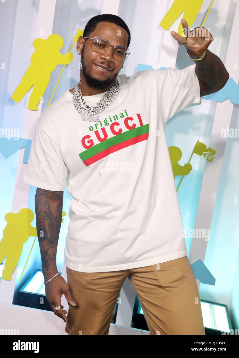 2022 mtv vmas arrivals hi-res stock photography and images - Alamy