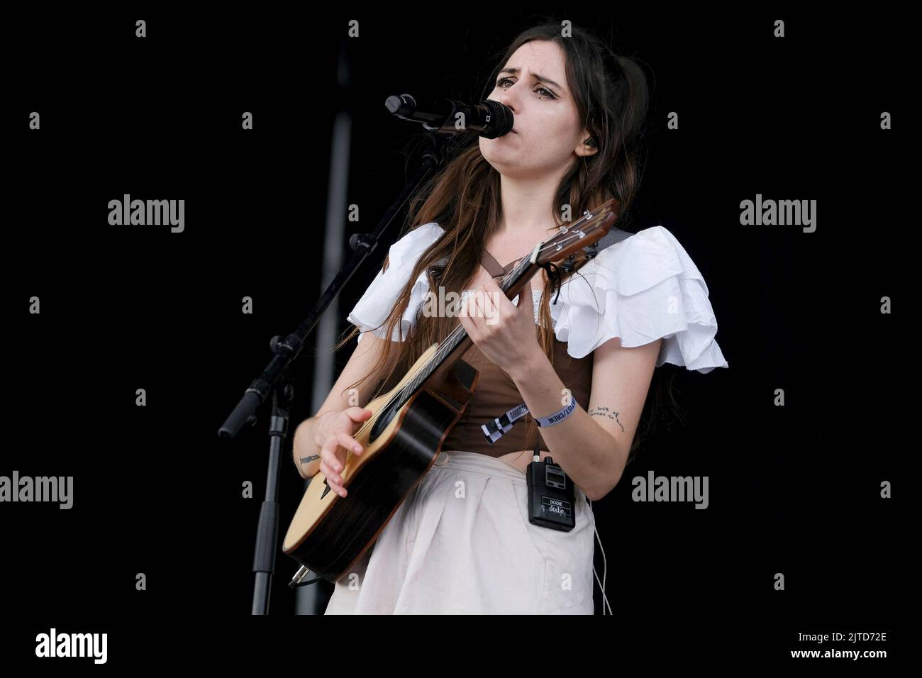 English culture videos hi-res stock photography and images - Alamy