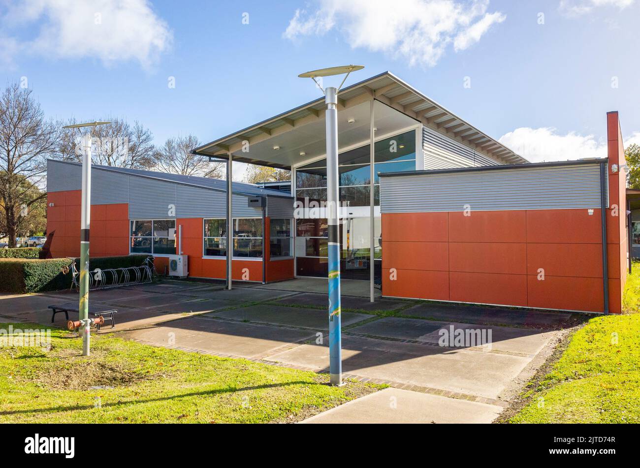 Glen innes severn learning centre hi-res stock photography and images ...