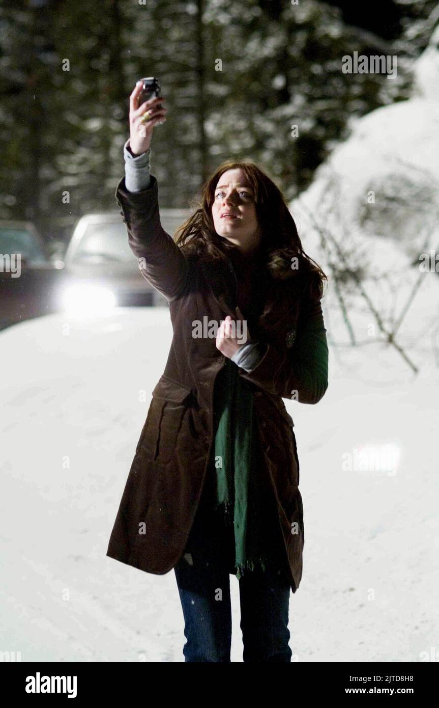 EMILY BLUNT, WIND CHILL, 2007 Stock Photo - Alamy