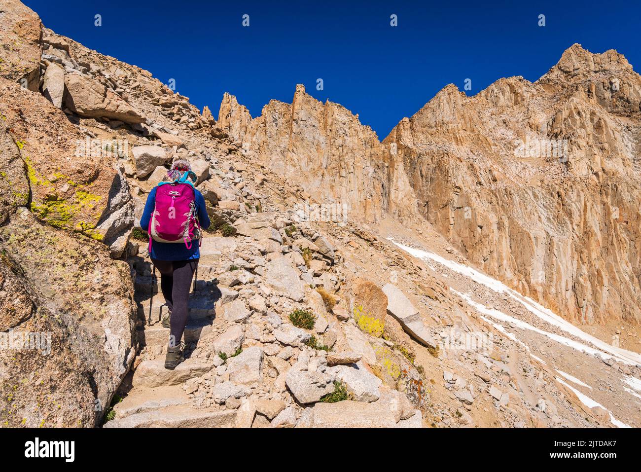 Hiker on the Mount Whitney Trail, John Muir Wilderness, California USA ...