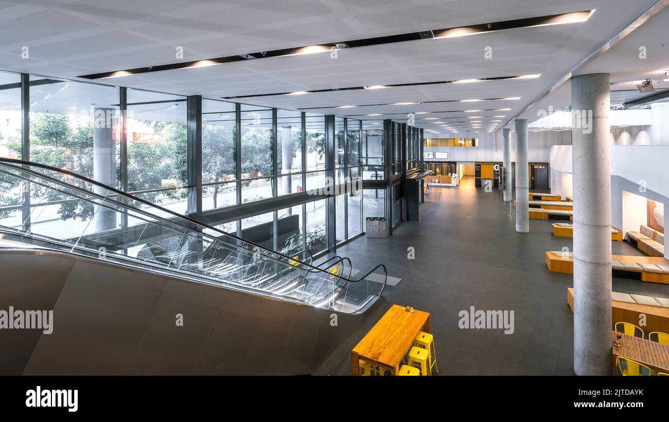 Brisbane convention exhibition centre hi-res stock photography and ...