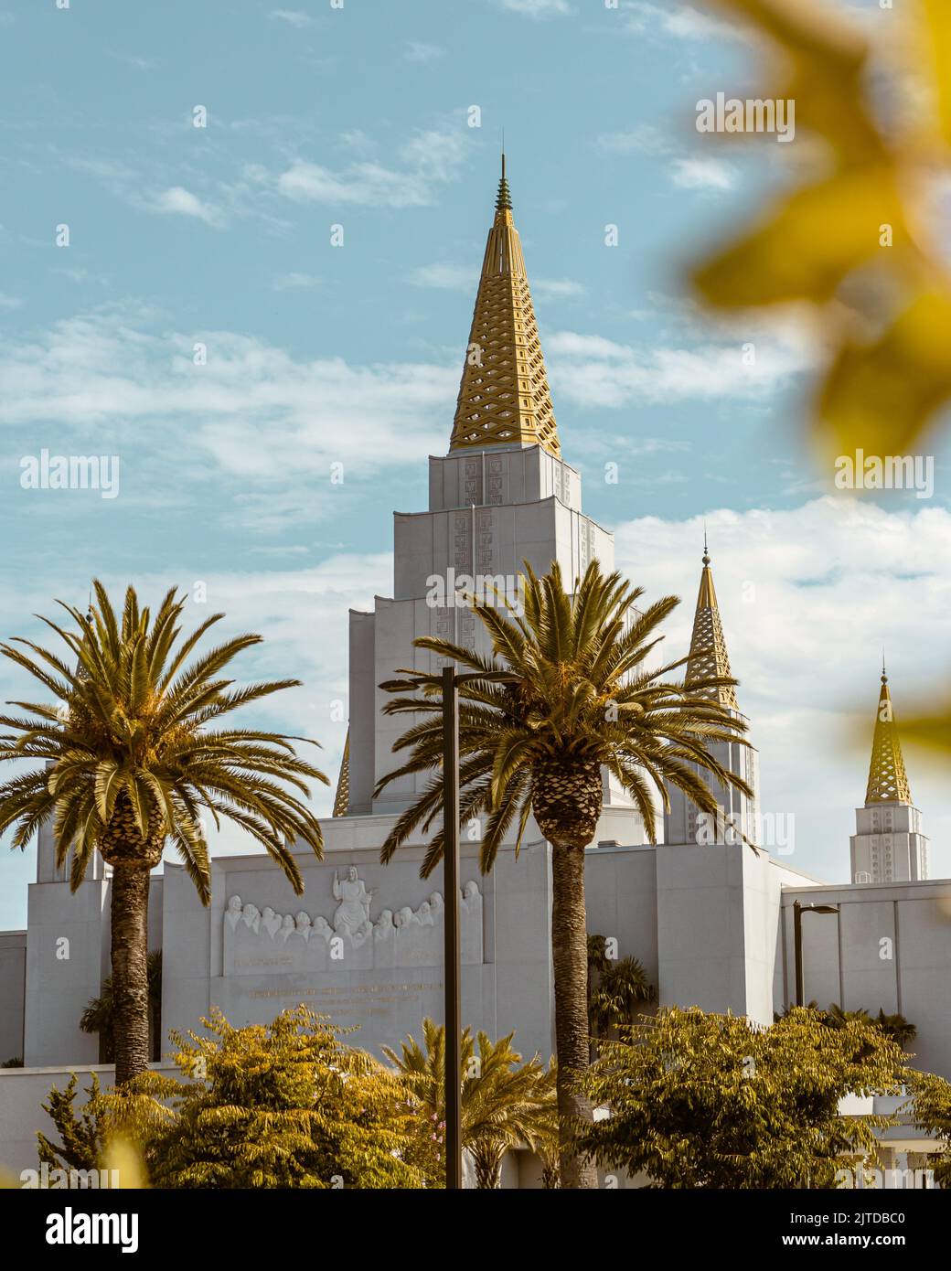 Oakland temple hi-res stock photography and images - Alamy