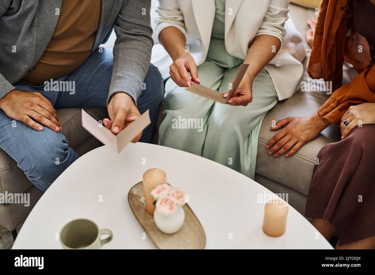 Mature woman wedding invitation hi-res stock photography and images - Alamy