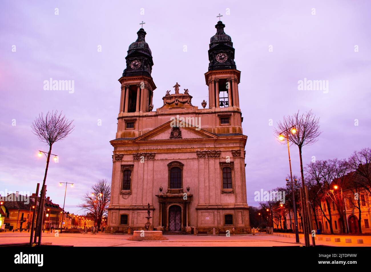 Eastern european buildings hi-res stock photography and images - Alamy
