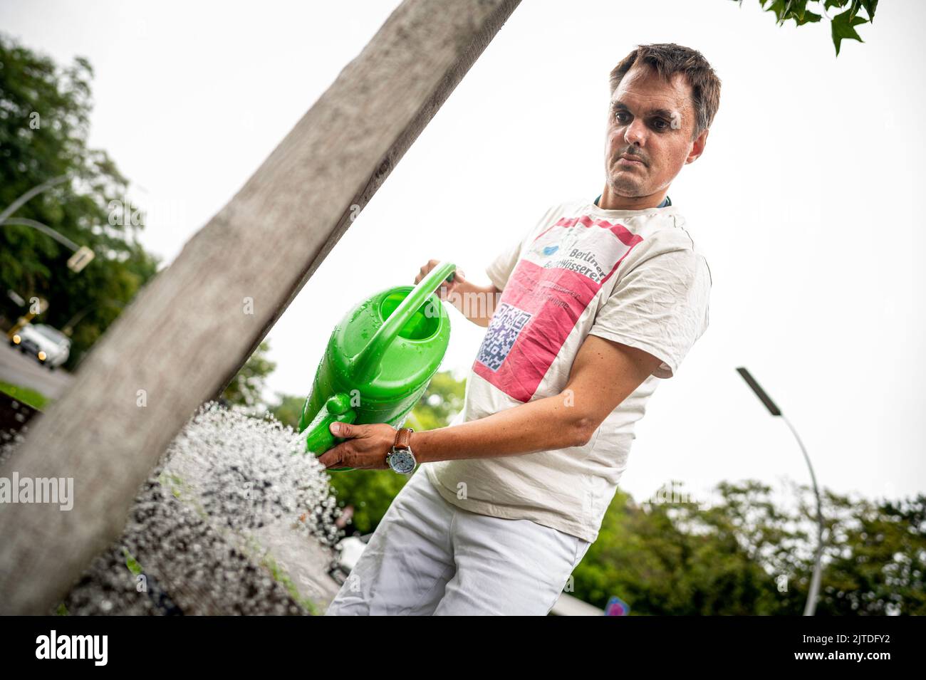 Heat stress cities hi-res stock photography and images - Alamy