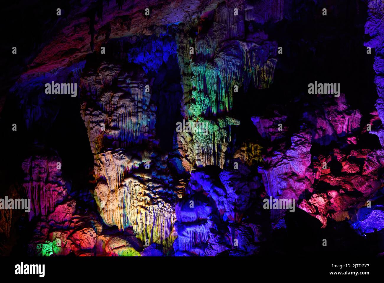 Natural caves and stalactites in Yilingyan, Nanning, Guangxi, China ...