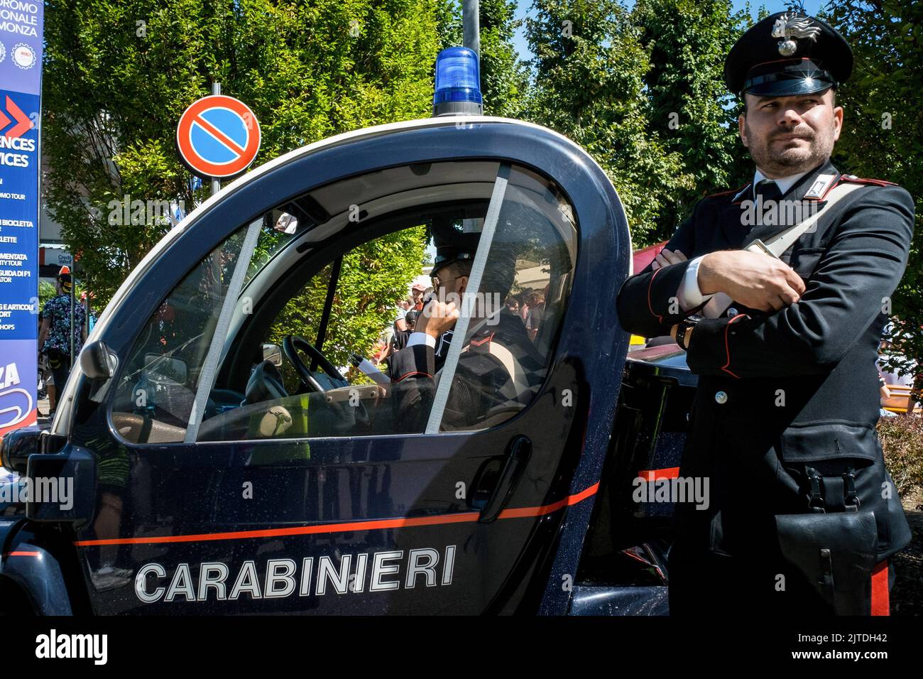 Members of the Carabinieri at work during the 2017 Italian Grand Prix ...