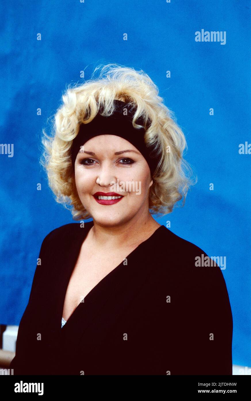 Angelika Milster, deutsche Sängerin, Schauspielerin und ...