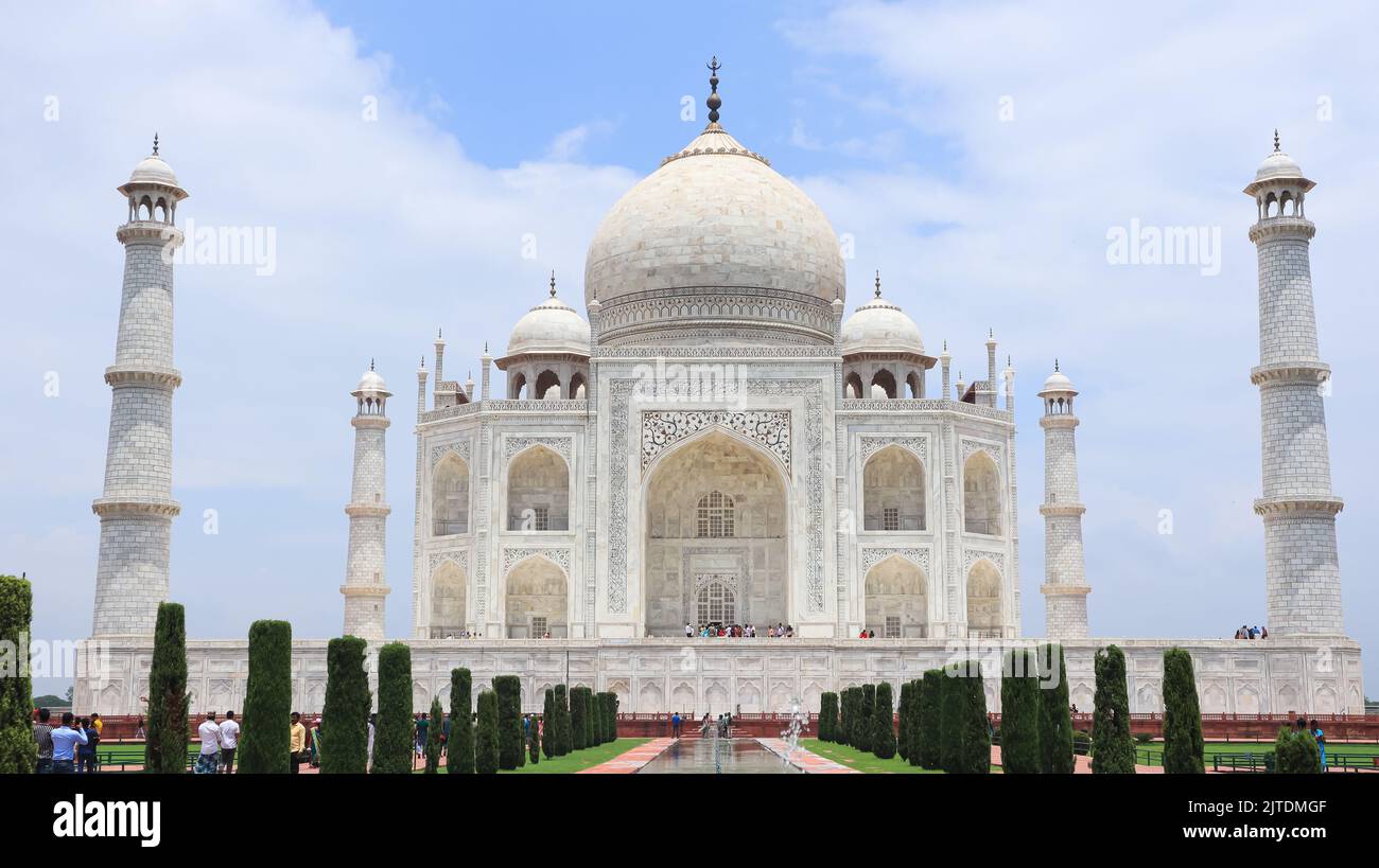 The Beautiful Taj Mahal Tomb Mausoleum, { UNESCO world Heritage Site ...