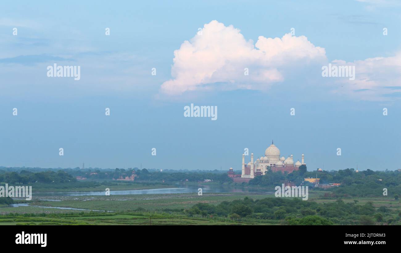 The Beautiful View of Taj Mahal Form the Agra Fort During Evening Time ...