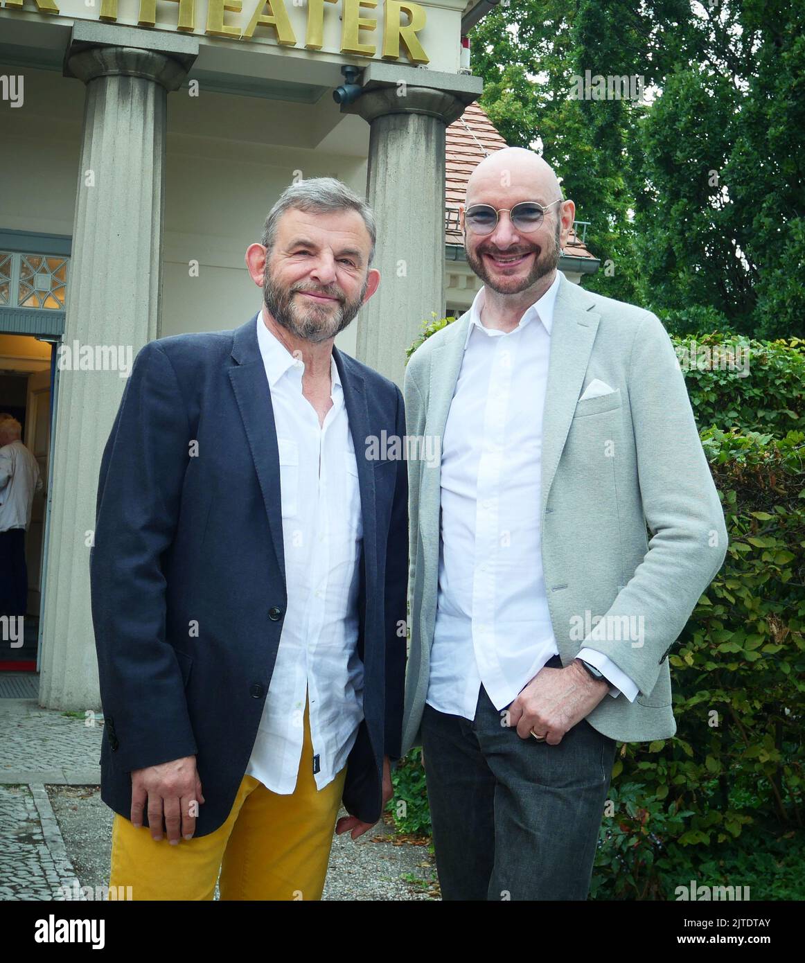 Berlin, Germany. 29th Aug, 2022. The actors Dominique Horwitz, Ralph ...