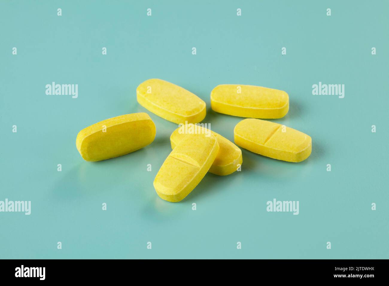 Group of drugs hi-res stock photography and images - Alamy