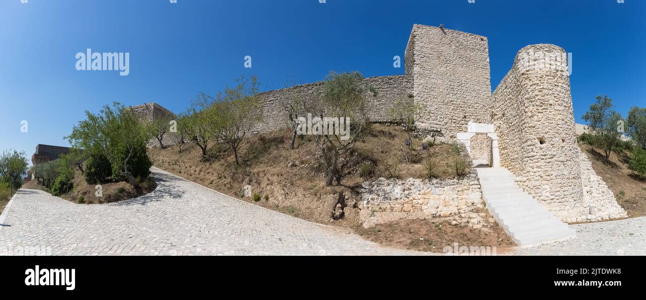 Castelo de santarem hi-res stock photography and images - Alamy