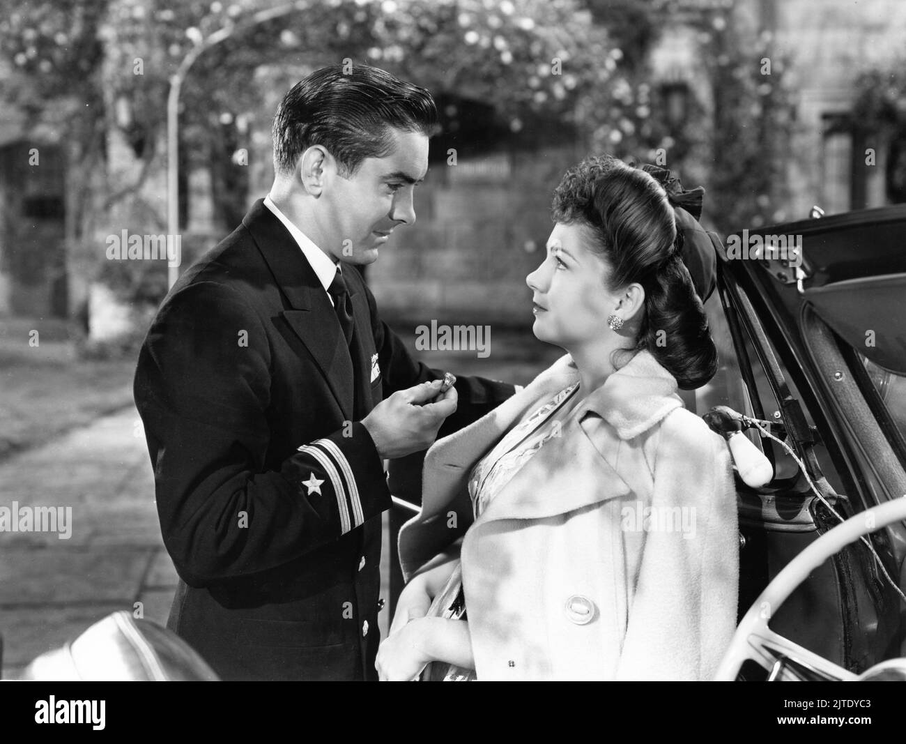 TYRONE POWER and ANNE BAXTER in CRASH DIVE 1943 director ARCHIE MAYO ...