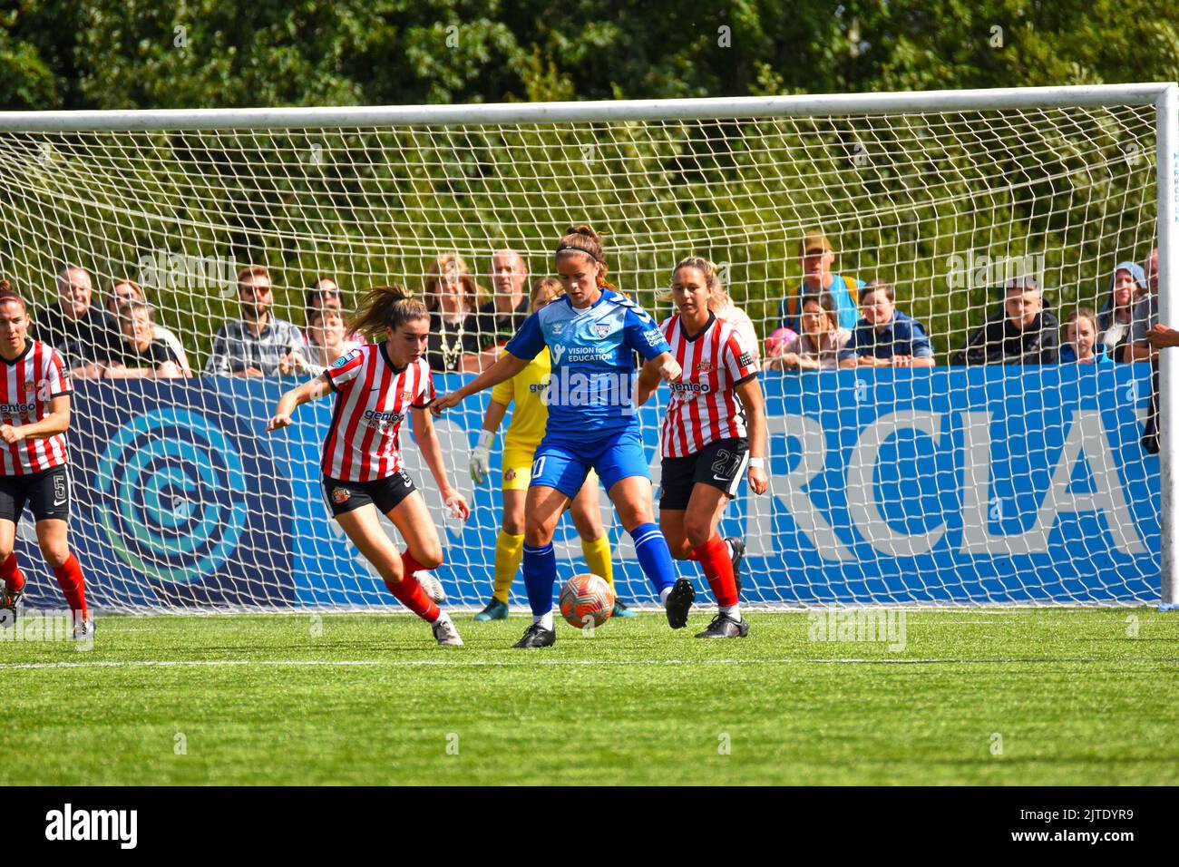 MAIDEN CASTLE, DURHAM, UK – AUGUST 21 2022: Saoirse Noonan protects the ...