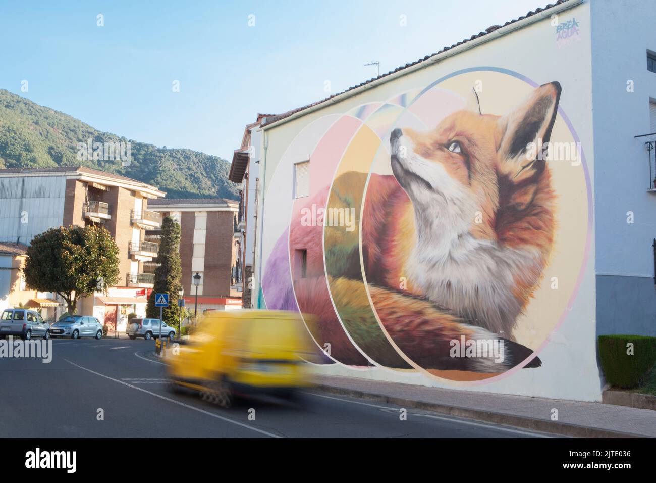 Graffiti de zorro hi-res stock photography and images - Alamy