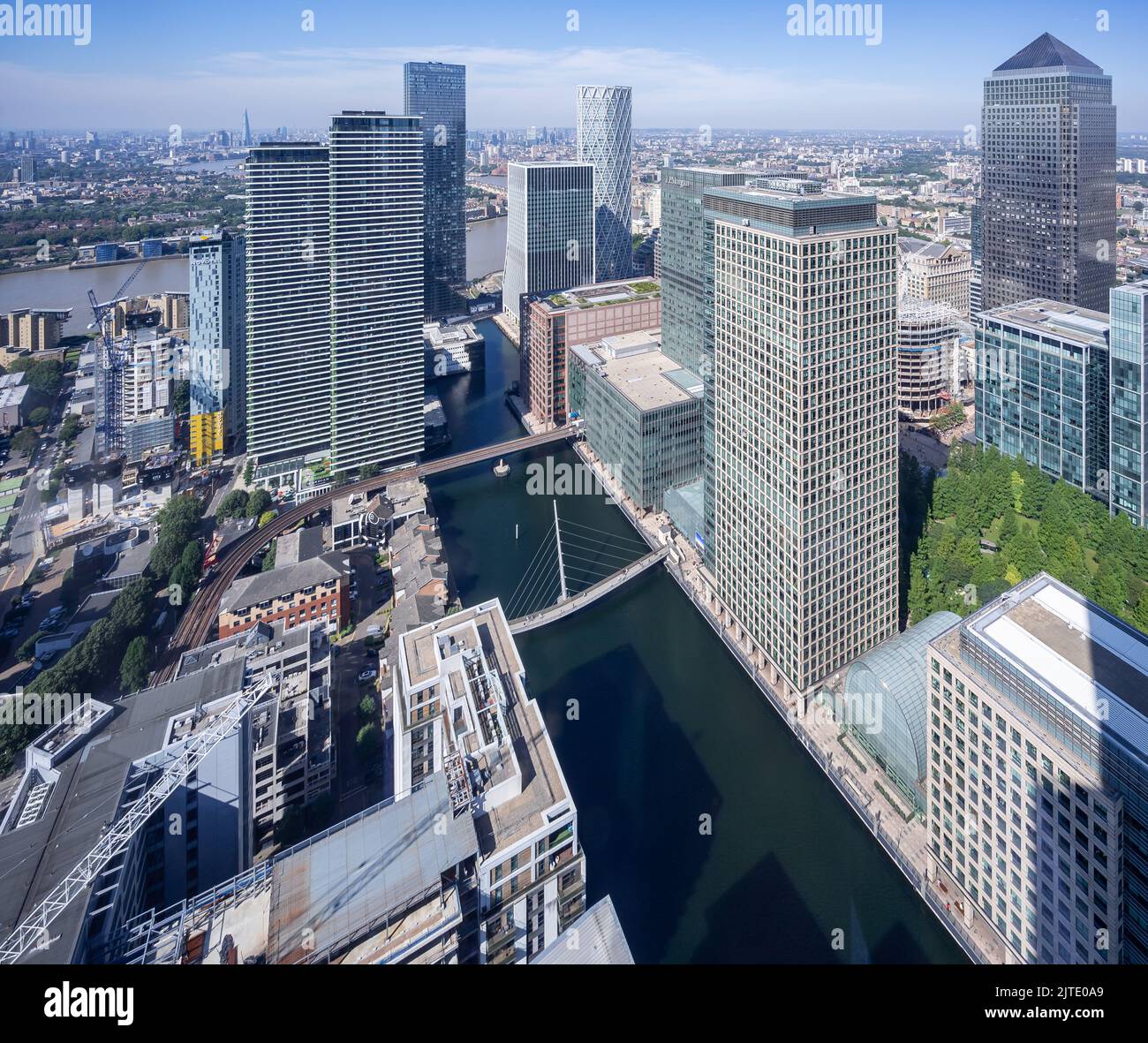Roof Terrace - South Quay Plaza designed by HTA Design LLP Stock Photo ...