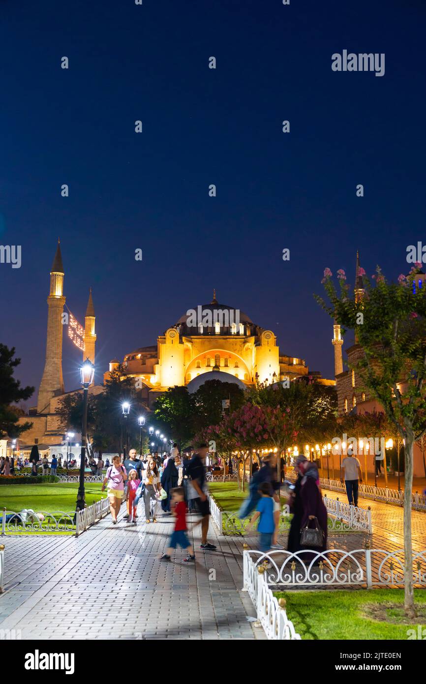 Traveling to istanbul hi-res stock photography and images - Alamy