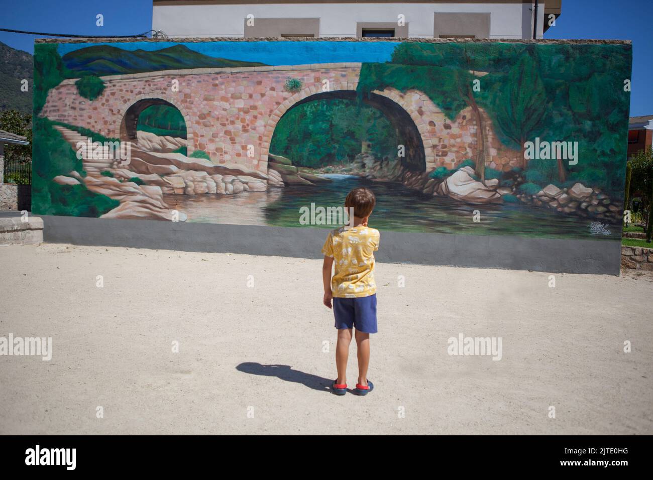 Cuartos bridge hi-res stock photography and images - Alamy