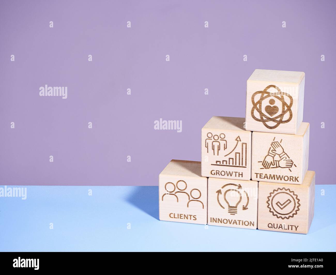 Quality commitment hi-res stock photography and images - Alamy