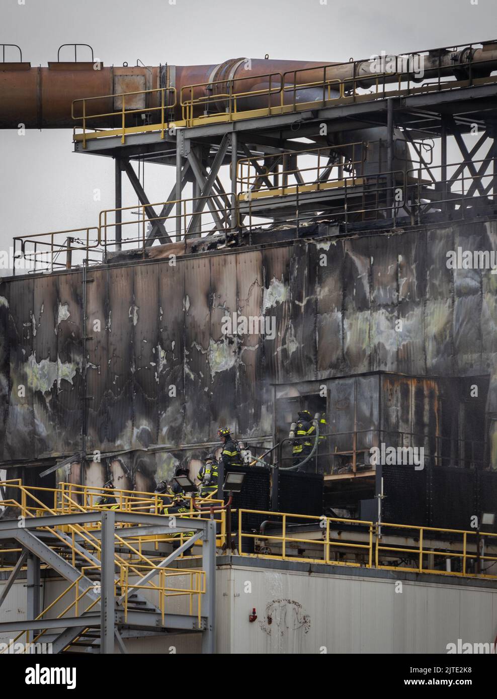 Industrial site damaged fire hi-res stock photography and images - Alamy