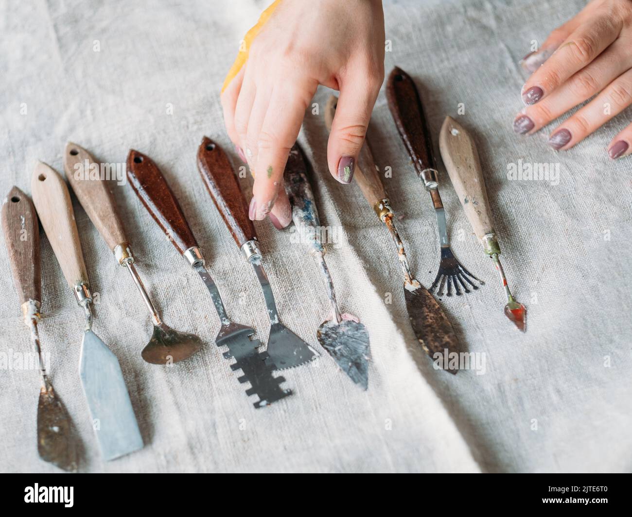 Tools to carve plaster hi-res stock photography and images - Alamy
