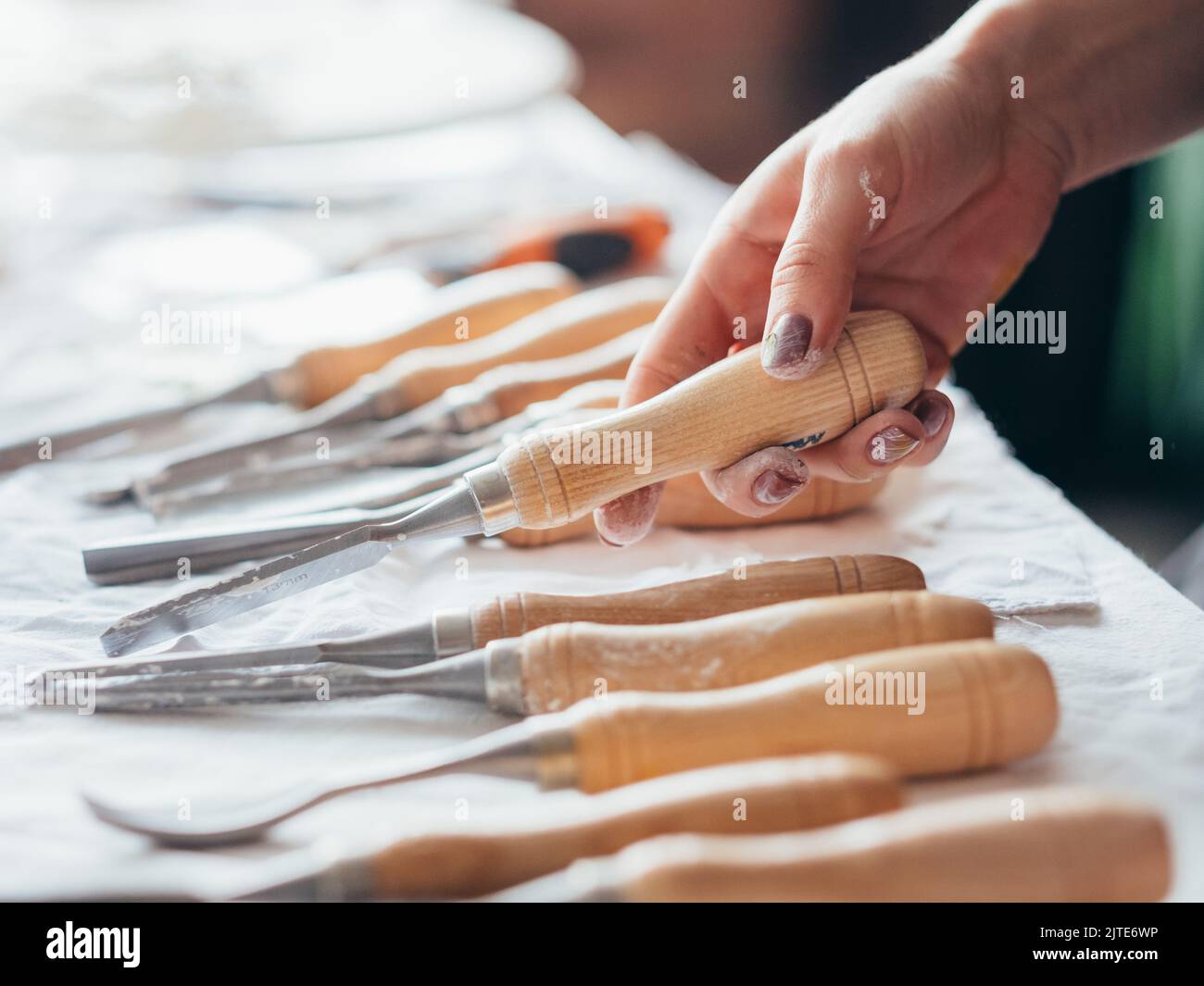 Hand chisel hi-res stock photography and images - Alamy