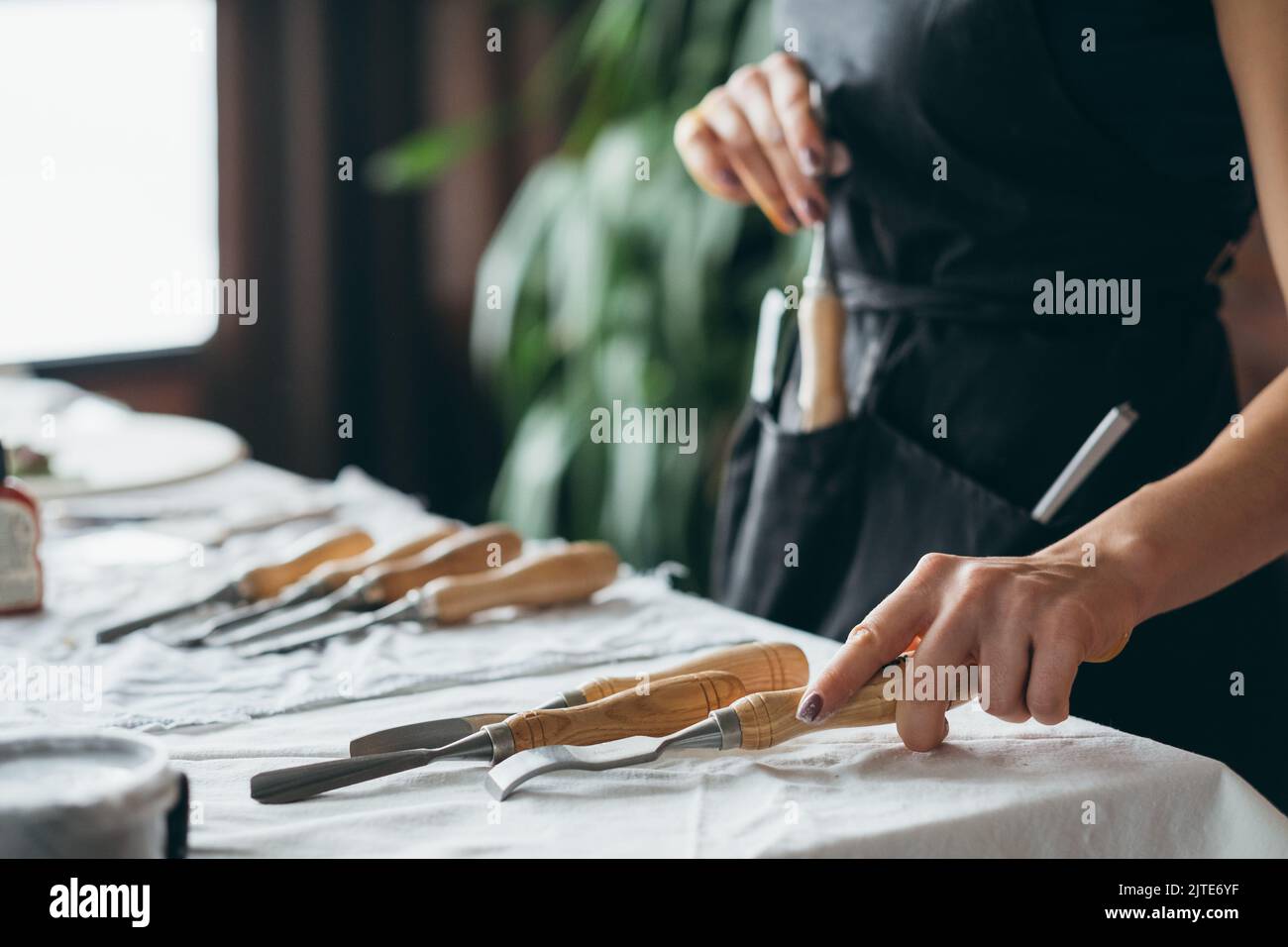 Tools to carve plaster hi-res stock photography and images - Alamy