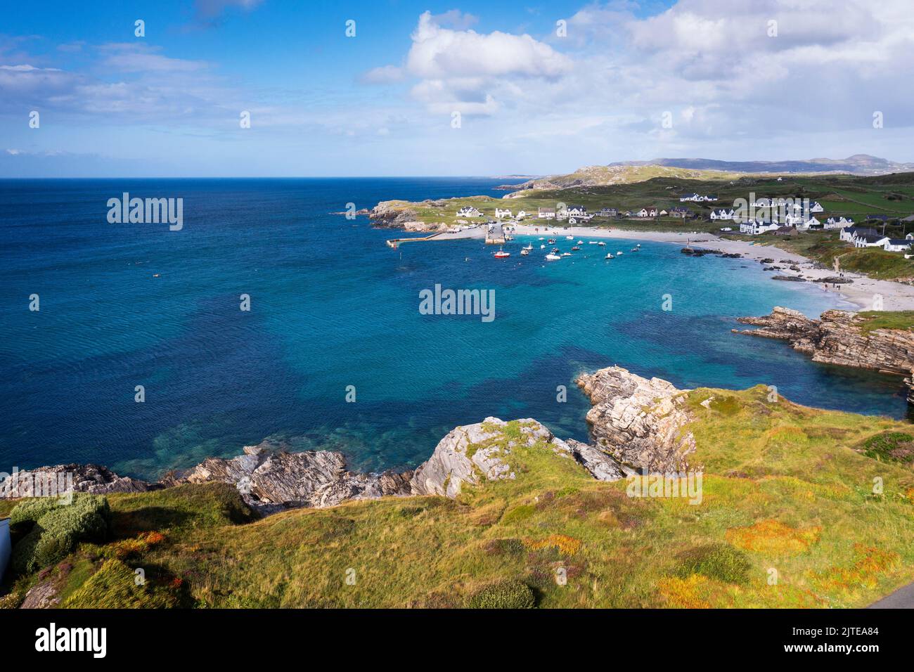 Portnablagh harbour donegal hi-res stock photography and images - Alamy