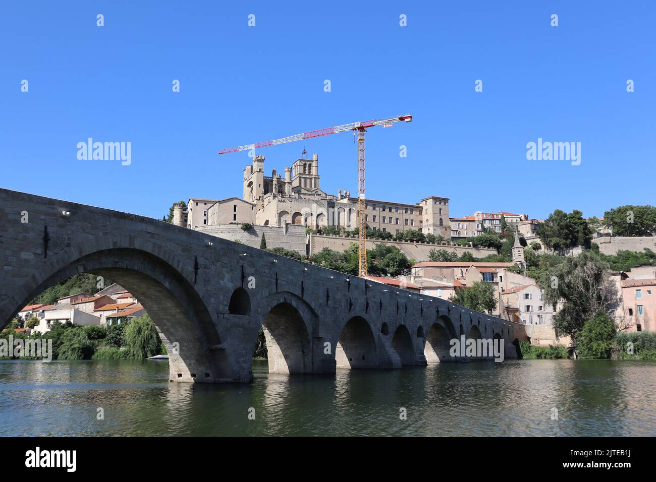 Beziers cathedrale hi-res stock photography and images - Alamy