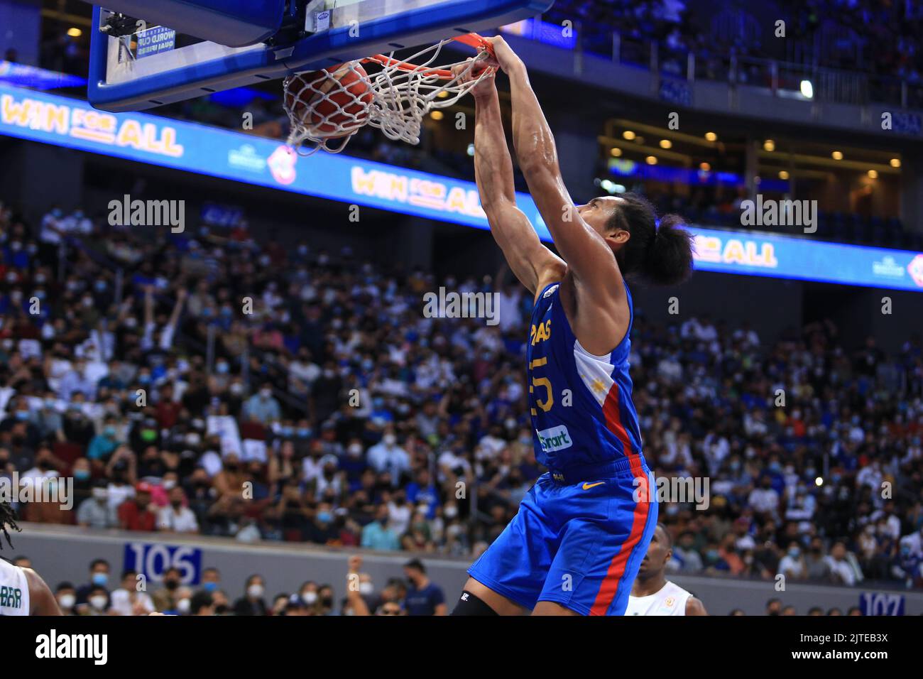 Japeth Aguilar Dunk Wallpaper