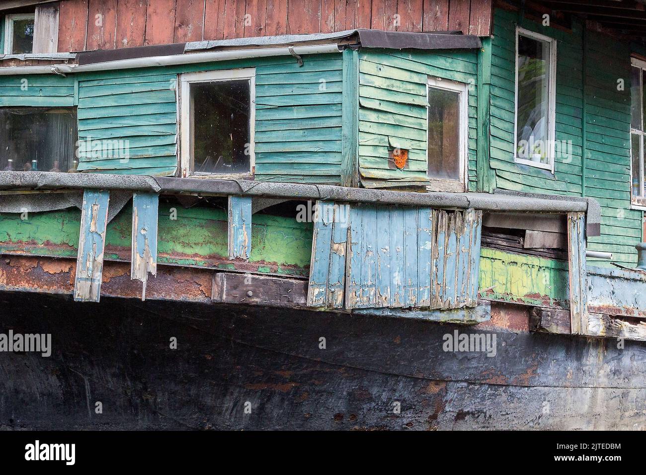 The Dogger, Amsterdam's oldest houseboat. A former watership that ...