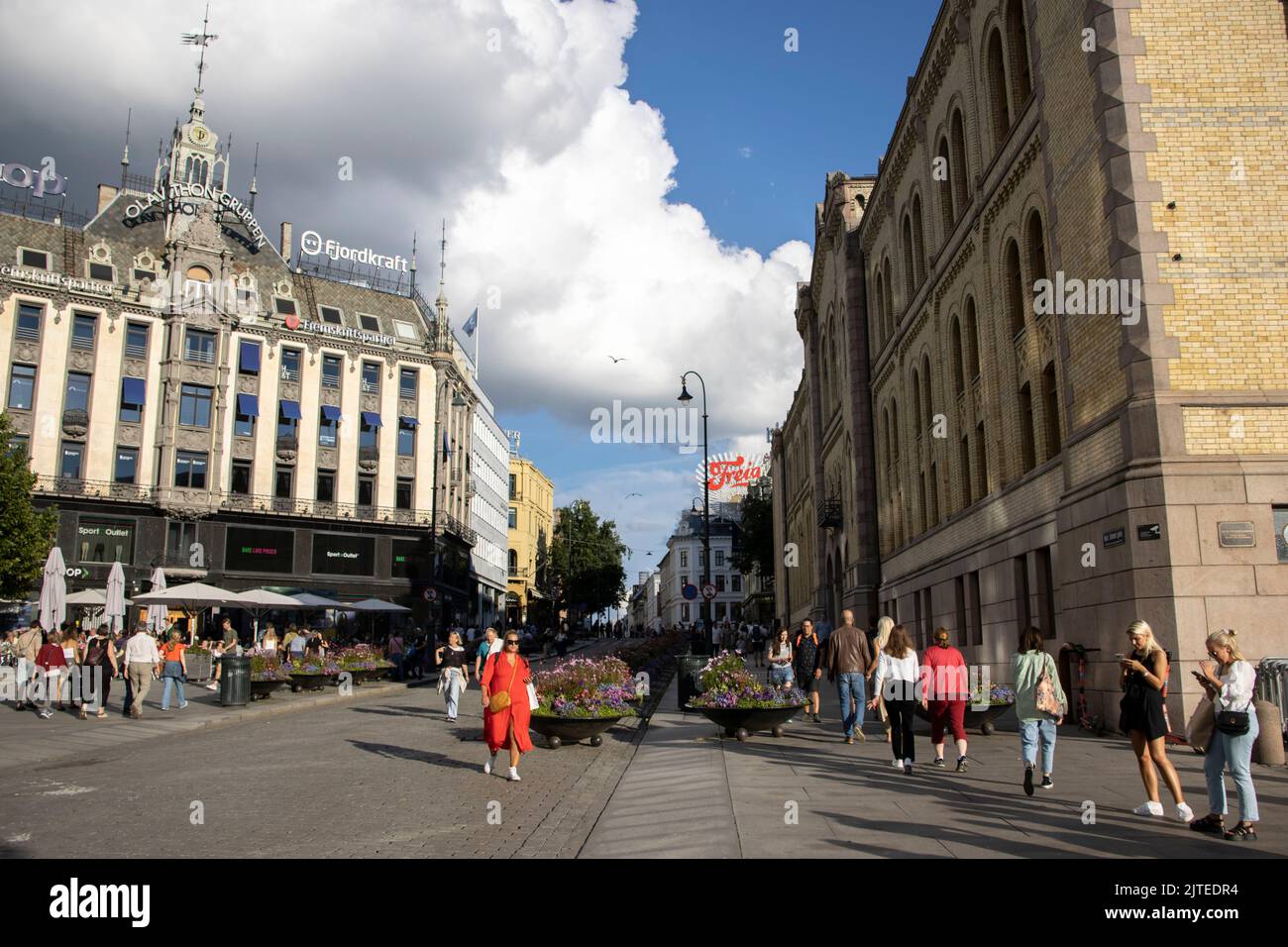Karl johans gate norway oslo hi-res stock photography and images - Alamy