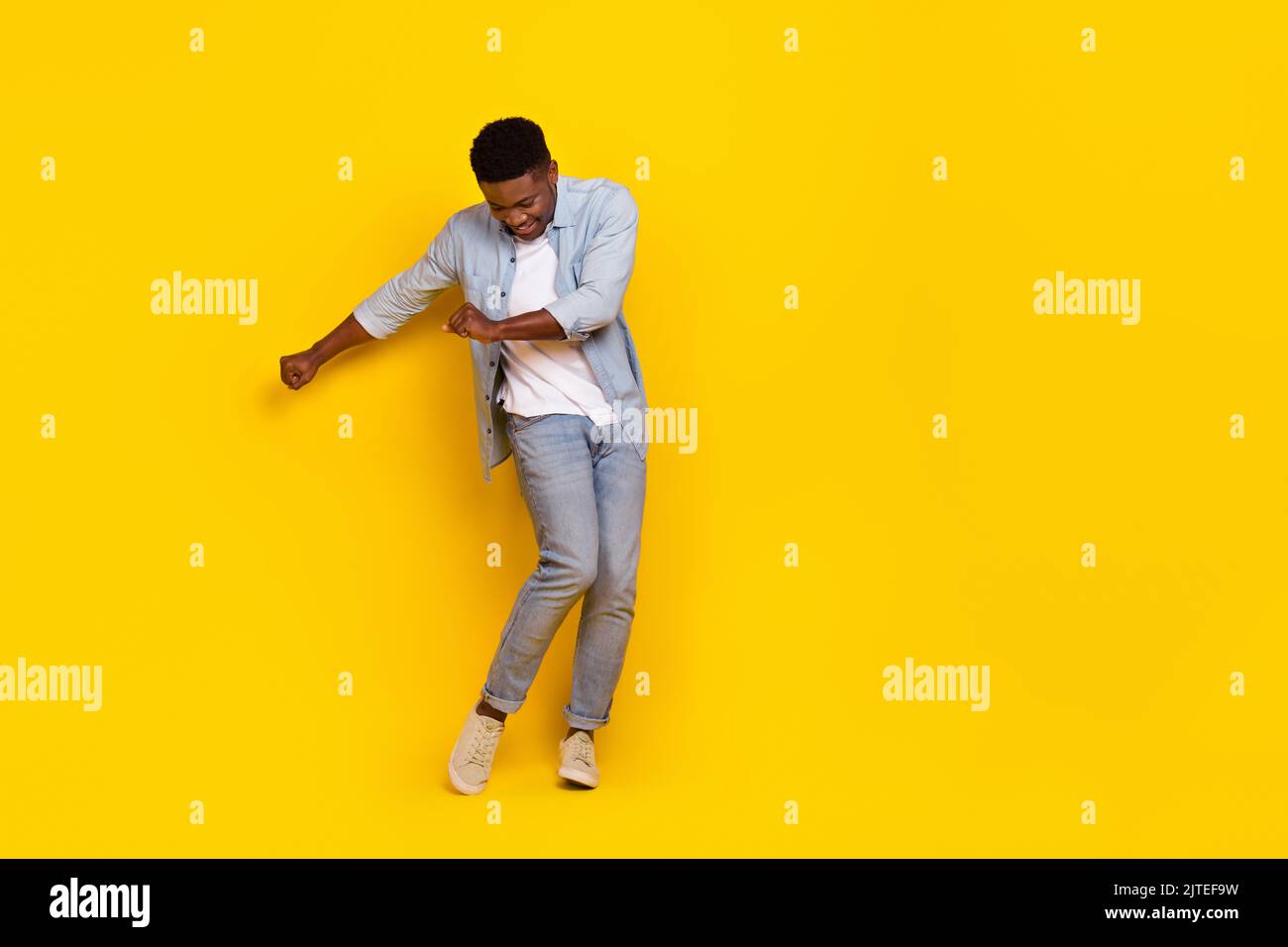 Full length photo of active dynamic guy dance on rock concert disco ...