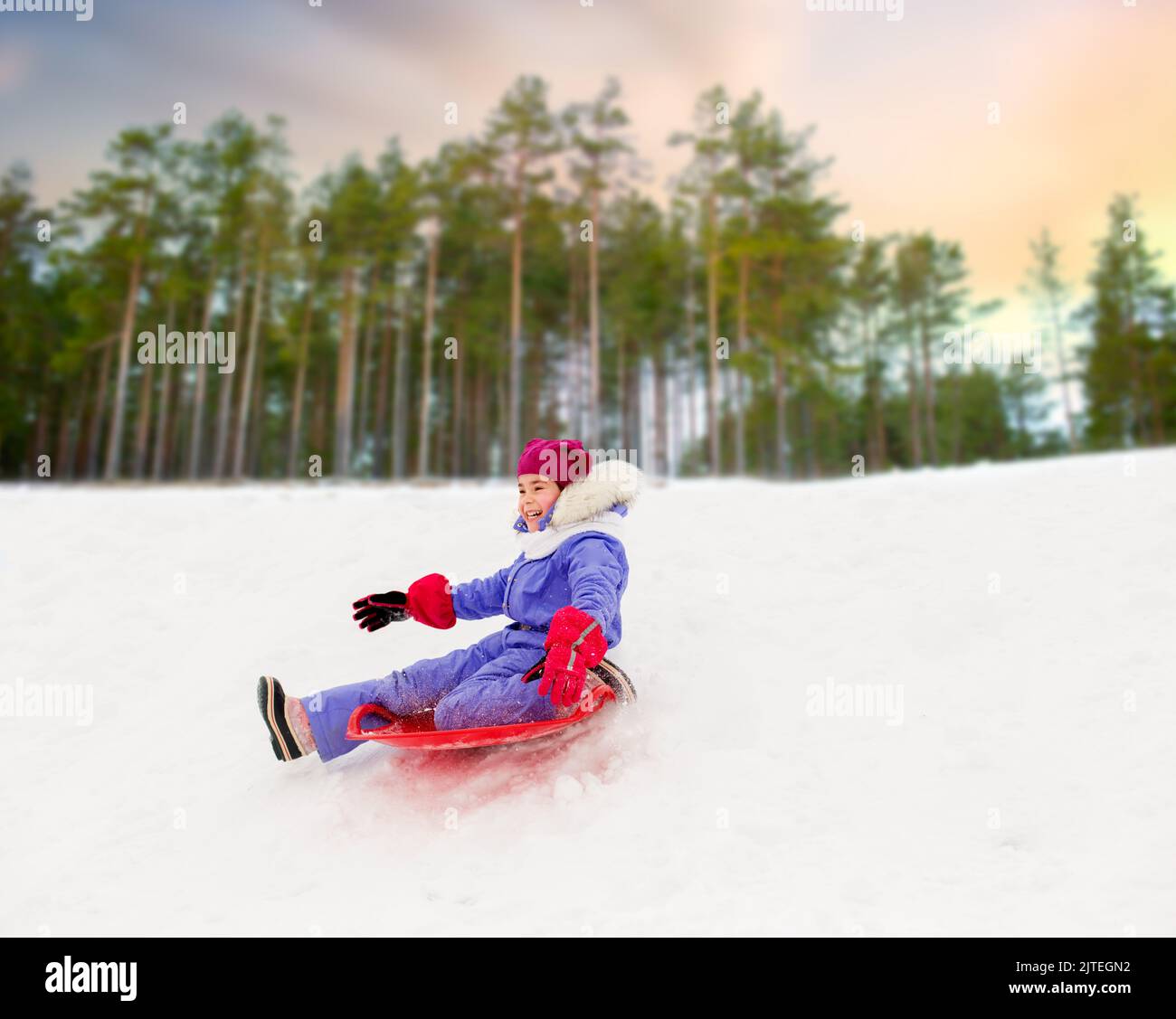 Snow saucer christmas hi-res stock photography and images - Alamy