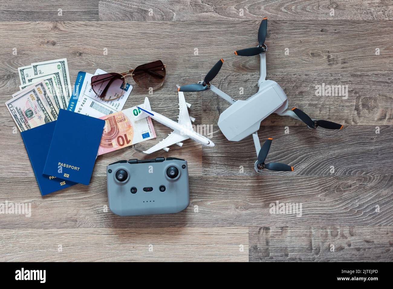 Vlogger equipments hi-res stock photography and images - Alamy