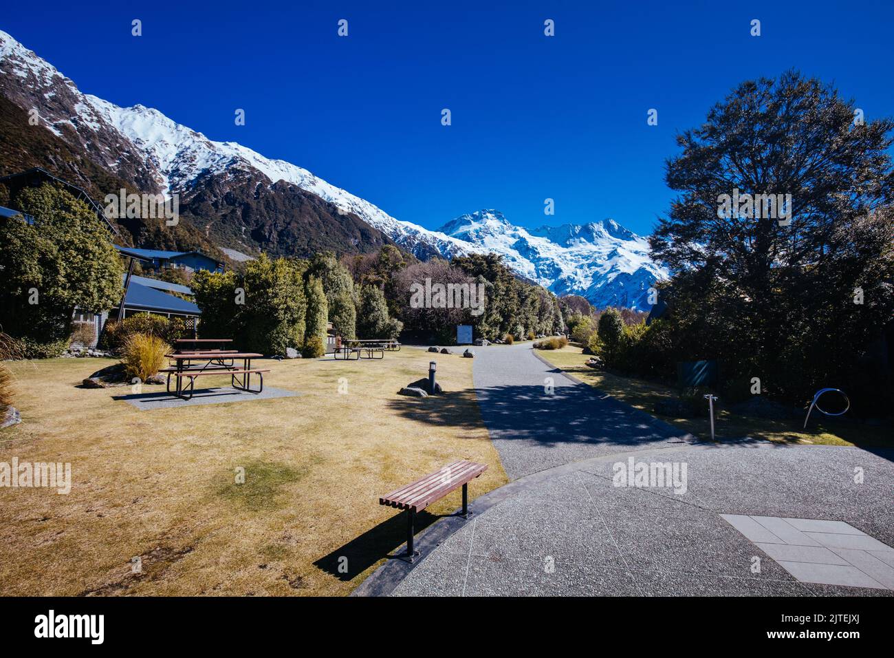Mount cook hotel hi-res stock photography and images - Alamy