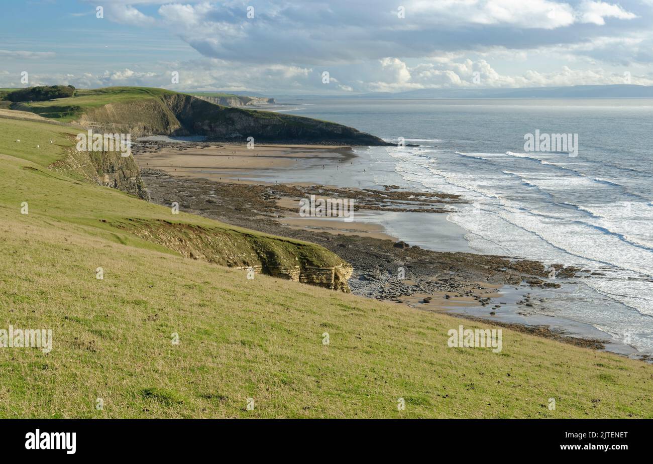 Overview of Southerndown Beach and Dunraven Bay at low tide, Glamorgan ...