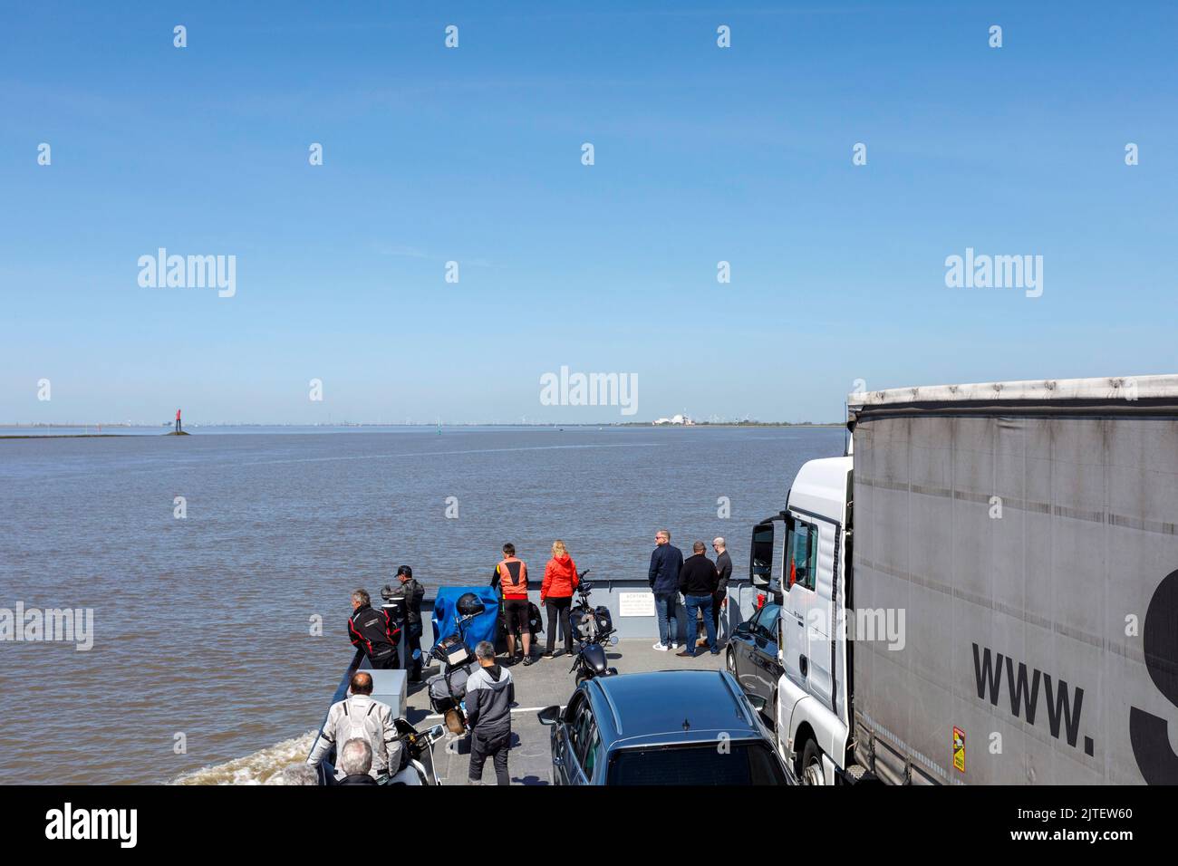 Crossing with the Elbe ferry from Glueckstadt to Wischhafen Stock Photo ...