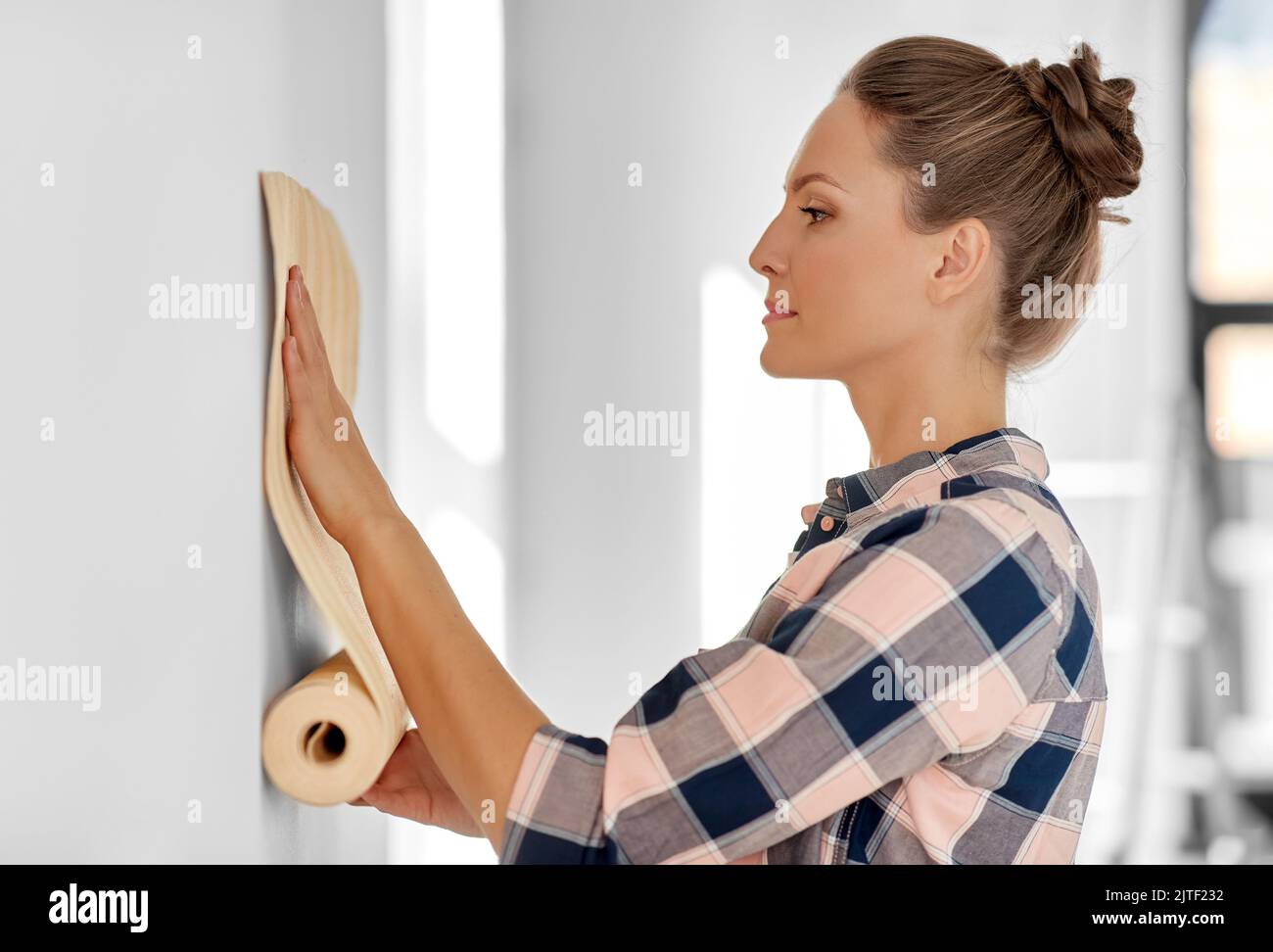 Wallpaper for home hi-res stock photography and images - Alamy