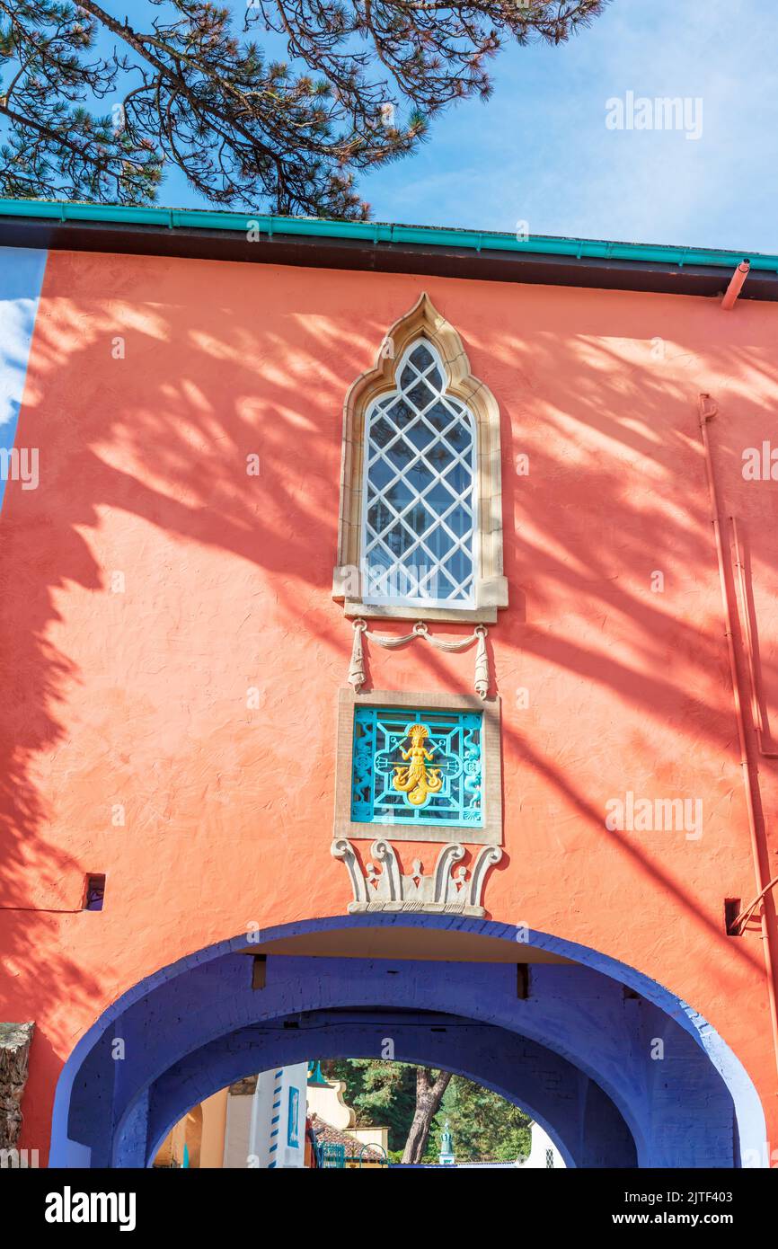 Detail of the main gate into popular tourist resort of Portmeirion with ...