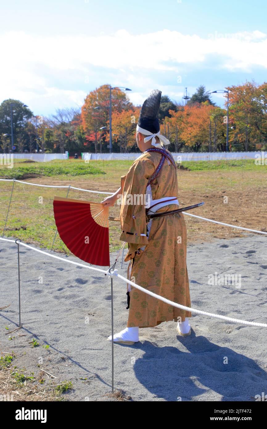 Person giving hi-res stock photography and images - Alamy