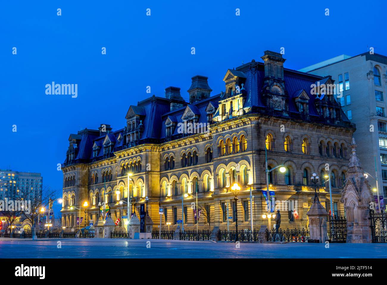 Privy council canada hi-res stock photography and images - Alamy